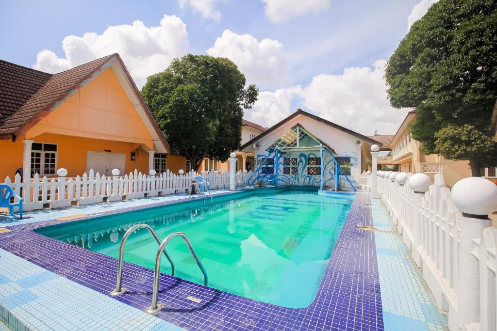 DEE WANA RESORT Kampung Cerang Ruku (ราคาอัปเดตปี 2025)