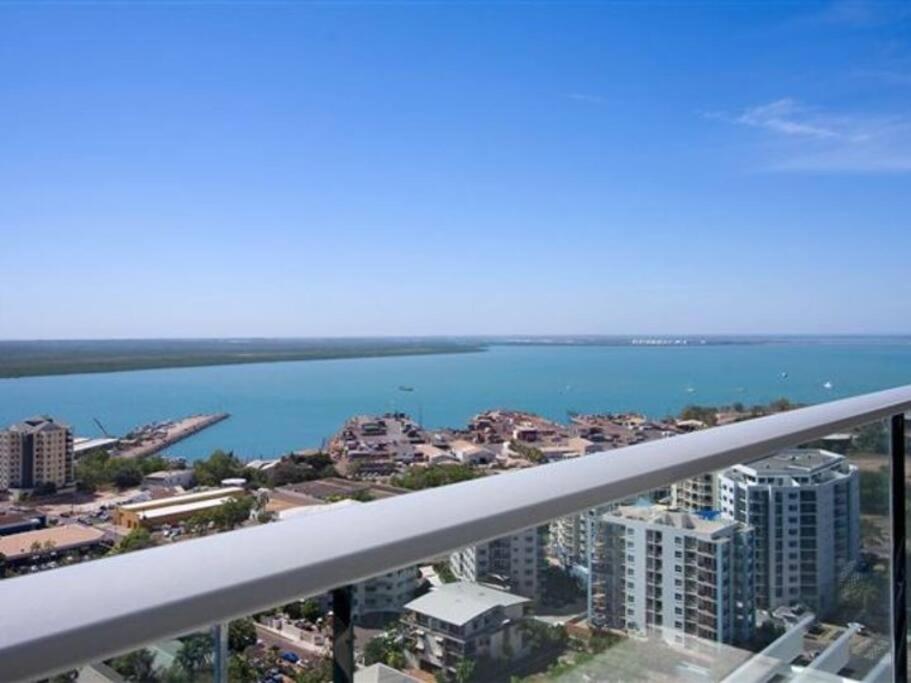 High Above, Pandanas Darwin 21st floor with views, Darwin (updated ...