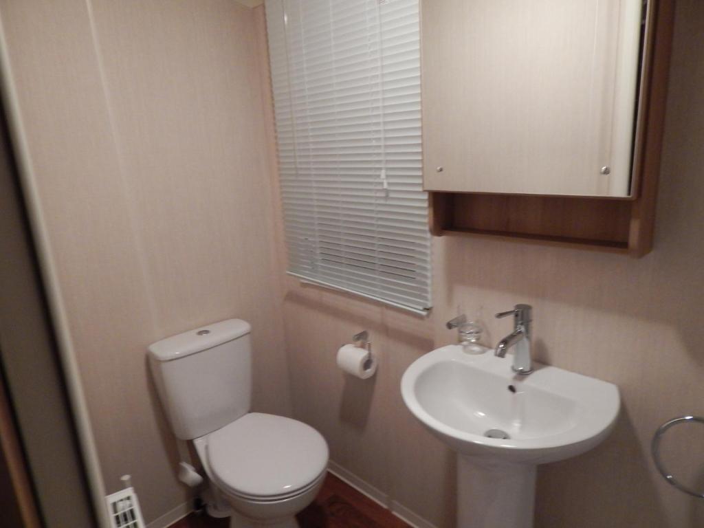 Presthaven Sands Holiday Park 3 and 2 Bed Caravans, Prestatyn (updated ...
