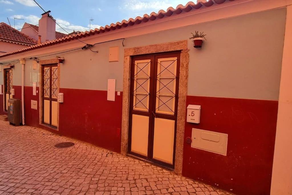 Casa rustica perto do mar ,barcos e comboio, Setúbal (aktualisierte ...