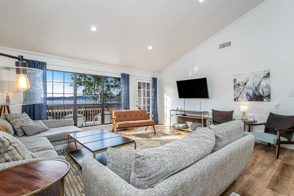 The Hillside, Hot Springs (precios actualizados 2025)