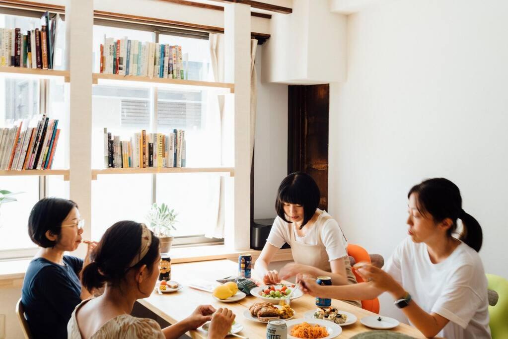 Bird Place log Tokyo #KS1, Tokyo – Updated 2023 Prices