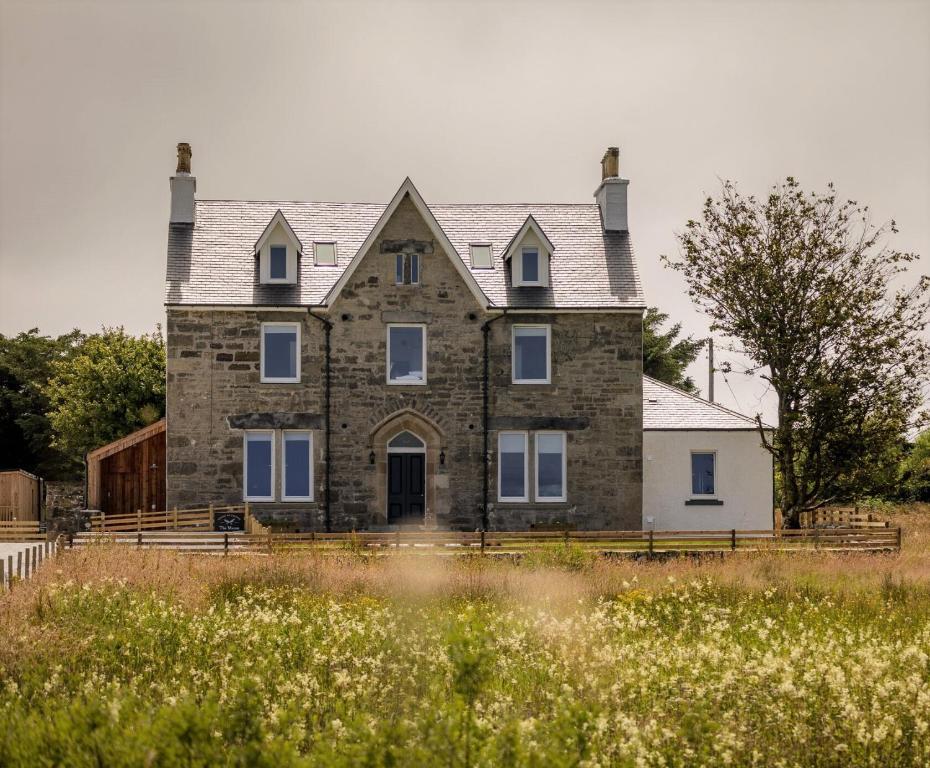 House of Juniper - Luxury Accessible Apartment, Broadford (updated ...