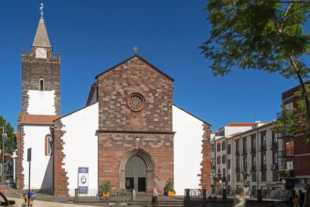 Elias Madeira O Apartment Elias Garcia III By An Island Apart Funchal