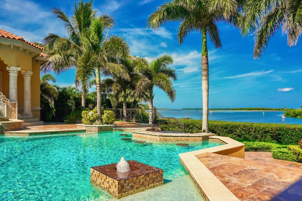 Tierra Verde St Petersburg Waterfront Mansion Estate 5BdRm, Tierra ...