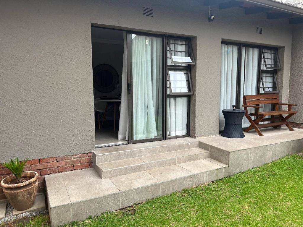 Annie's Place, Kempton Park – Updated 2023 Prices