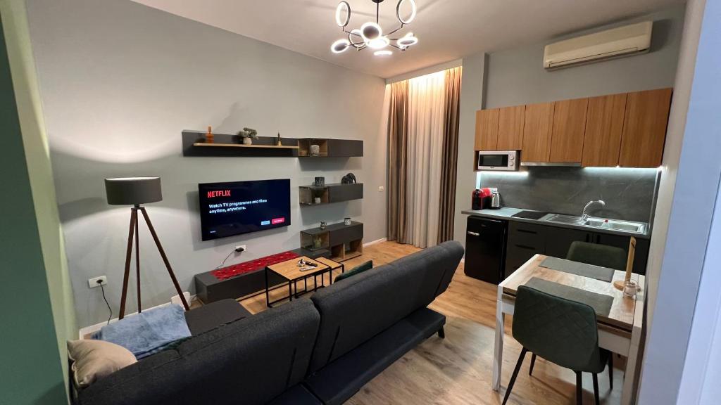 Comfy Modern Luxury - Central, Tirana (updated prices 2025)