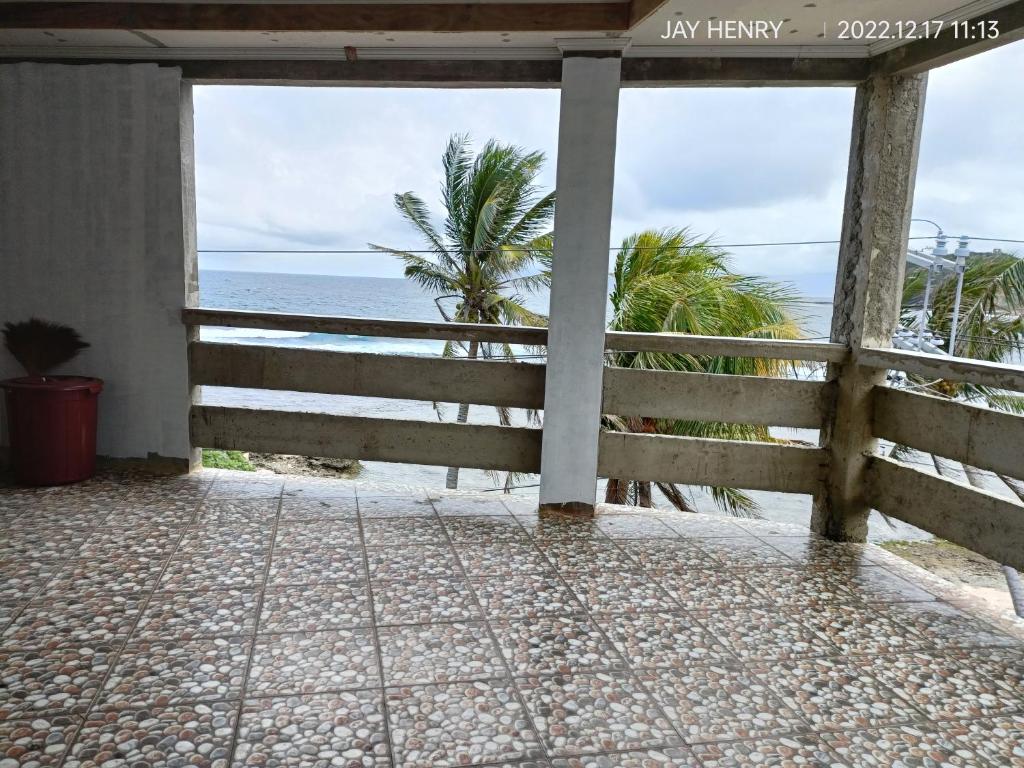 Ocean View Room Jay Henry's Transient House, Pagudpud (updated prices 2024)