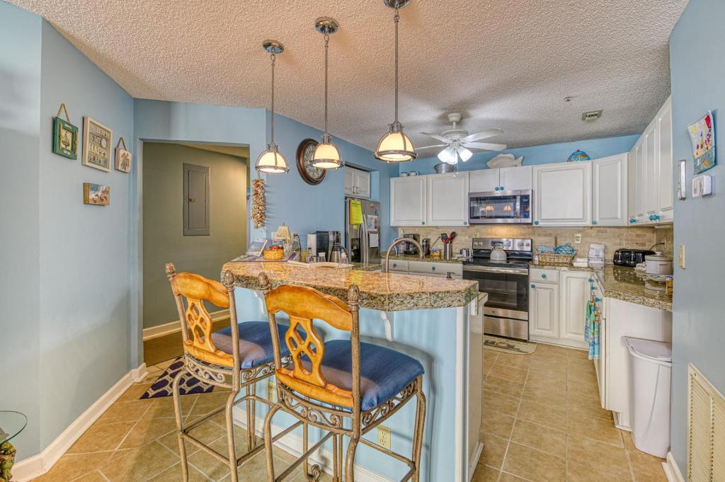 Villa Capriani 118 -B, North Topsail Beach (updated prices 2025)