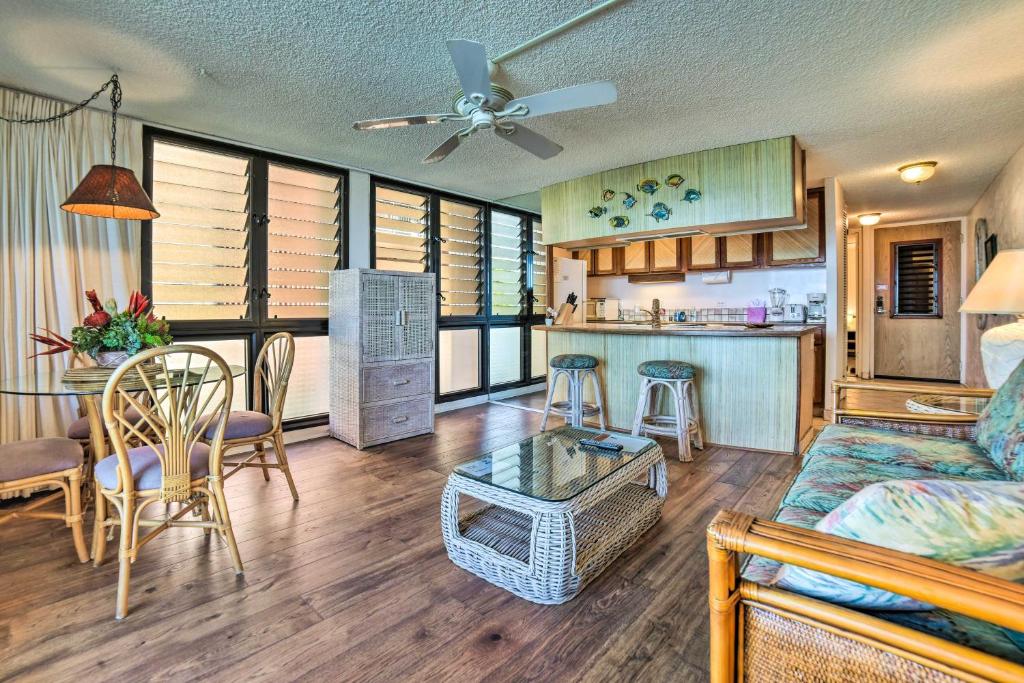 Beachfront Lahaina Condo Pool and Grill Access, Kahana (updated prices ...