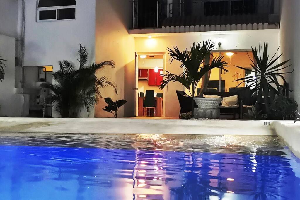 Palmira Beach, 10 personas Cuernavaca centro, Cuernavaca (updated ...