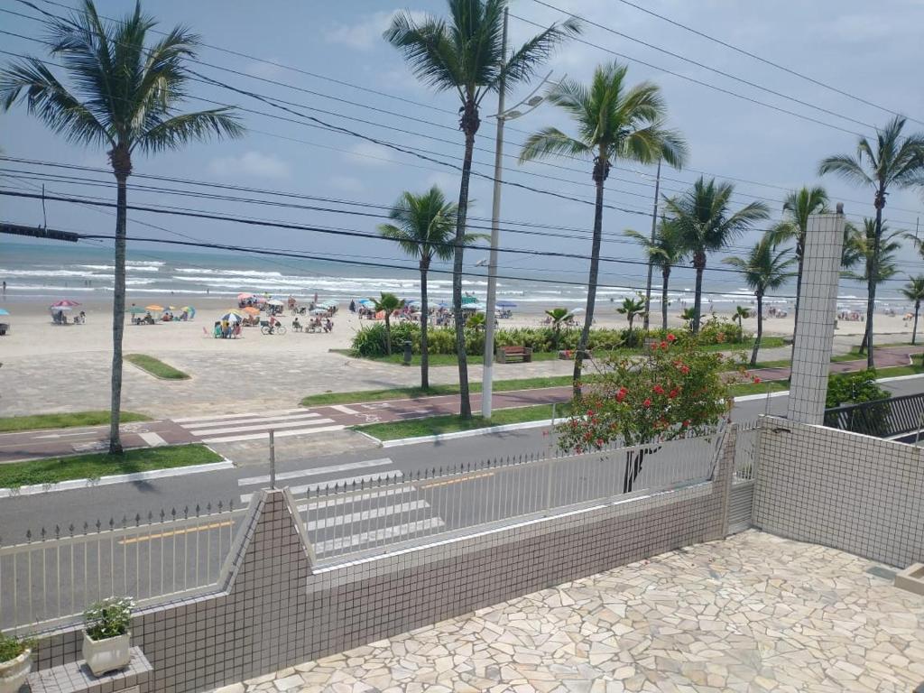 Apartamento frente mar, Praia Grande (updated prices 2025)