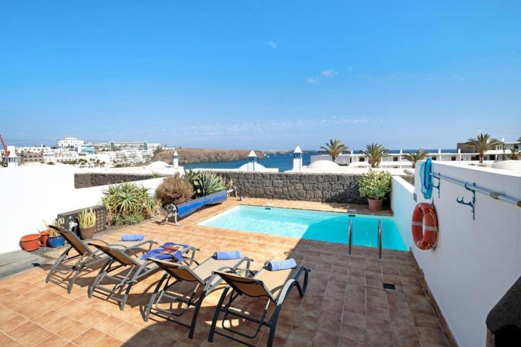 Casa Rosada - Playa Blanca
