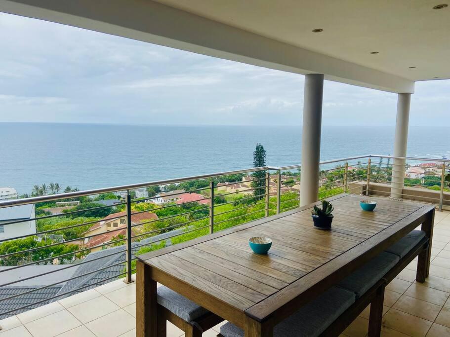 Beautiful Shaka’s Rock Penthouse • 75 Atrium, Ballito (tarifs ...