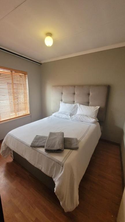 Phomolong Lodges, Kempton Park (updated prices 2025)