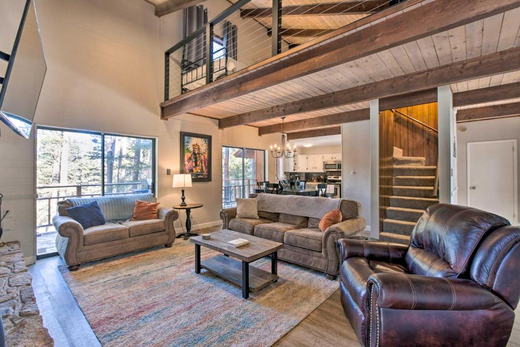 Enchanted Pines Mountain Escape with Deck and Grill!, Angel Fire ...