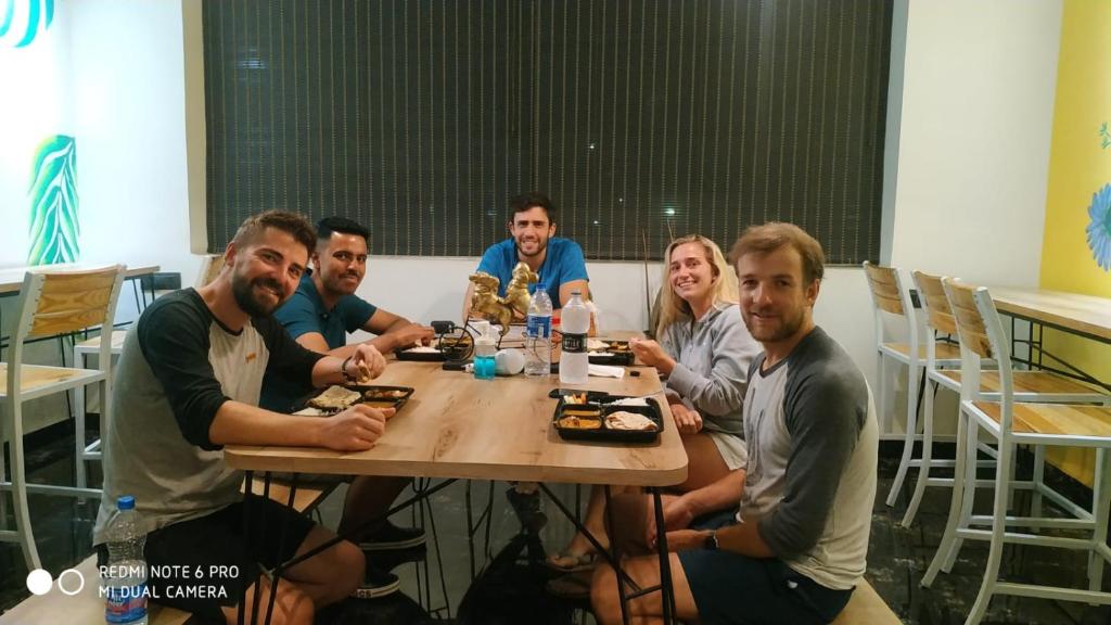 Coliwo Un - VIman Nagar, Pune – Updated 2024 Prices