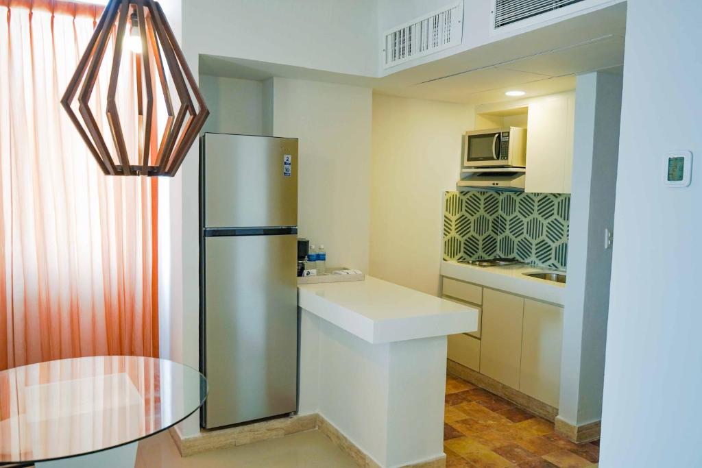 Luna Palace, Mazatlán (updated prices 2025)