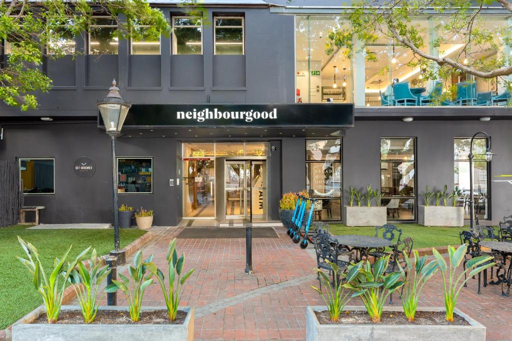 Neighbourgood East City, Cape Town (updated prices 2024)