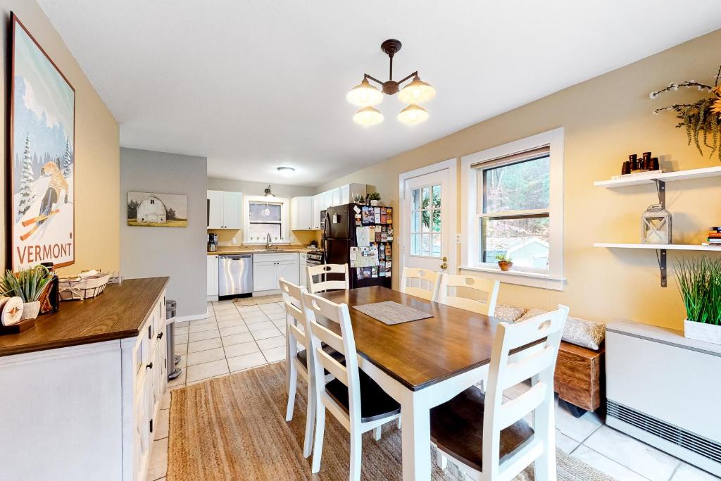 Bayley Way Getaway, White River Junction – Updated 2023 Prices