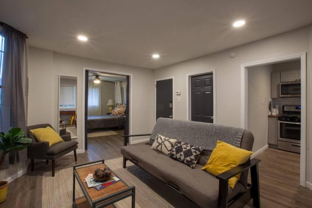 Beautiful One Bedroom City Oasis, Pittsburgh – Aktualisierte Preise für ...