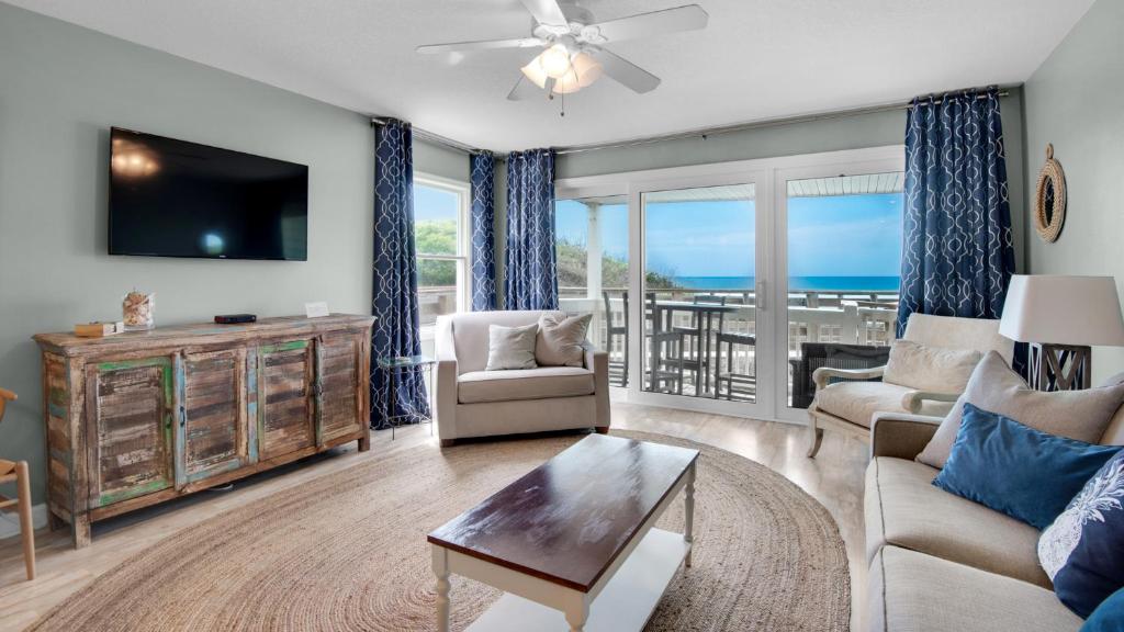 Mistral 1 Bare Feet Retreat, Seacrest (updated prices 2026)