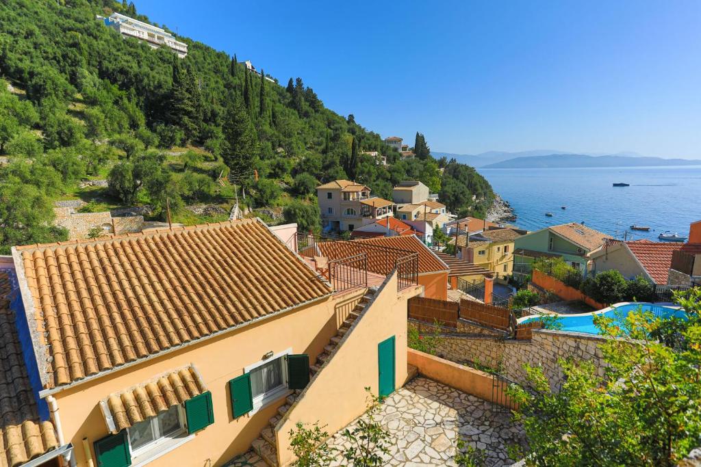 Takis House, Katávolos – Updated 2024 Prices