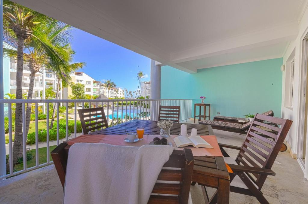 Playa Turquesa Pool views, Luxury Beach Apartment, Punta Cana (updated ...