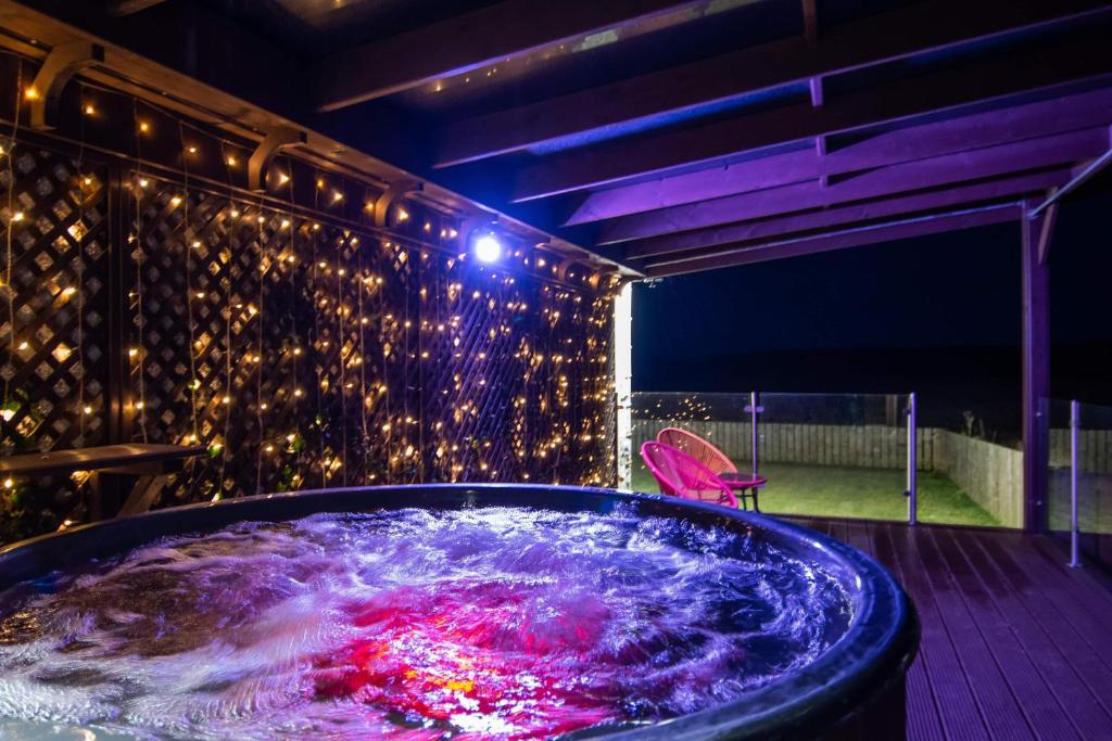 Ferienhaus stunningly refurbished 1 bed home on the NE coast (GB ...