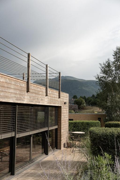 Maison de vacances avec terrasse panoramique et vue sur les Pyrénées ...
