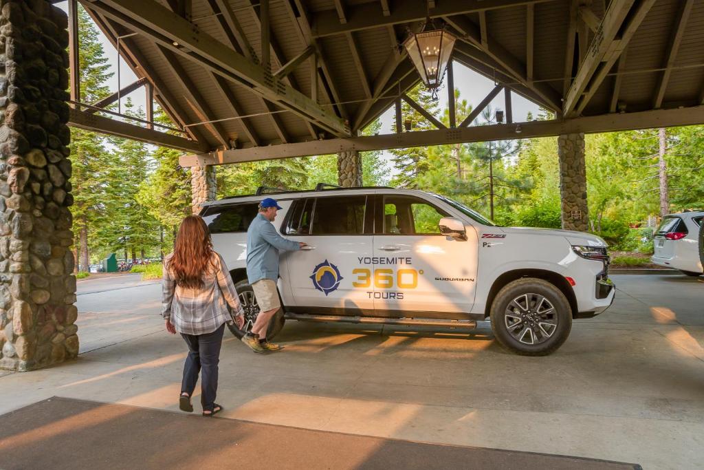 Tenaya at Yosemite, Fish Camp (updated prices 2025)