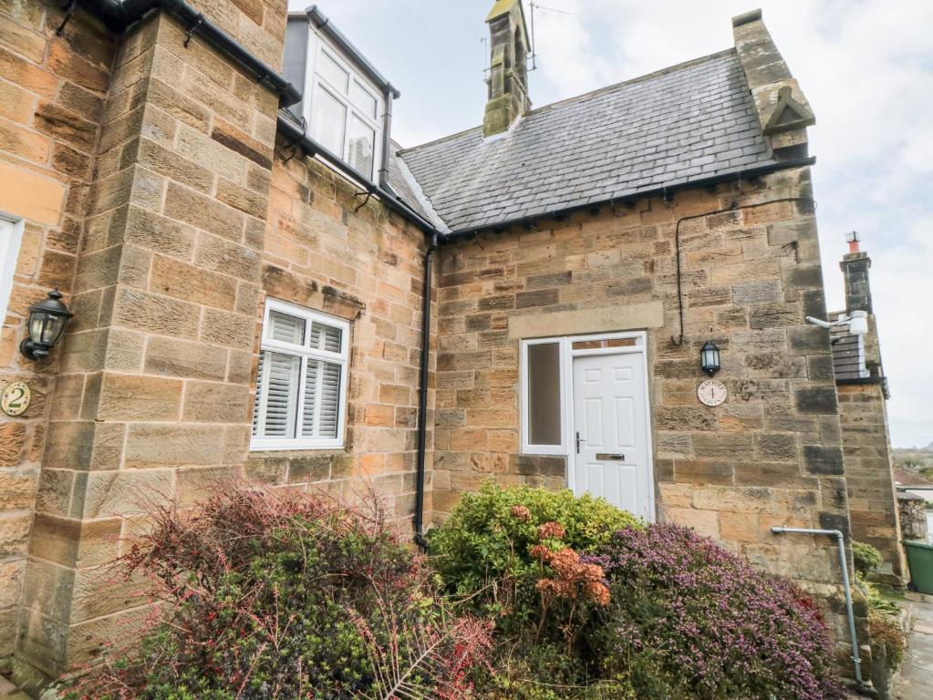 4 Maypole Green, Whitby (updated prices 2026)