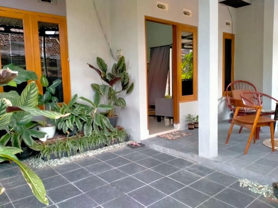 Villa Cozy Colomadu - Surakarta