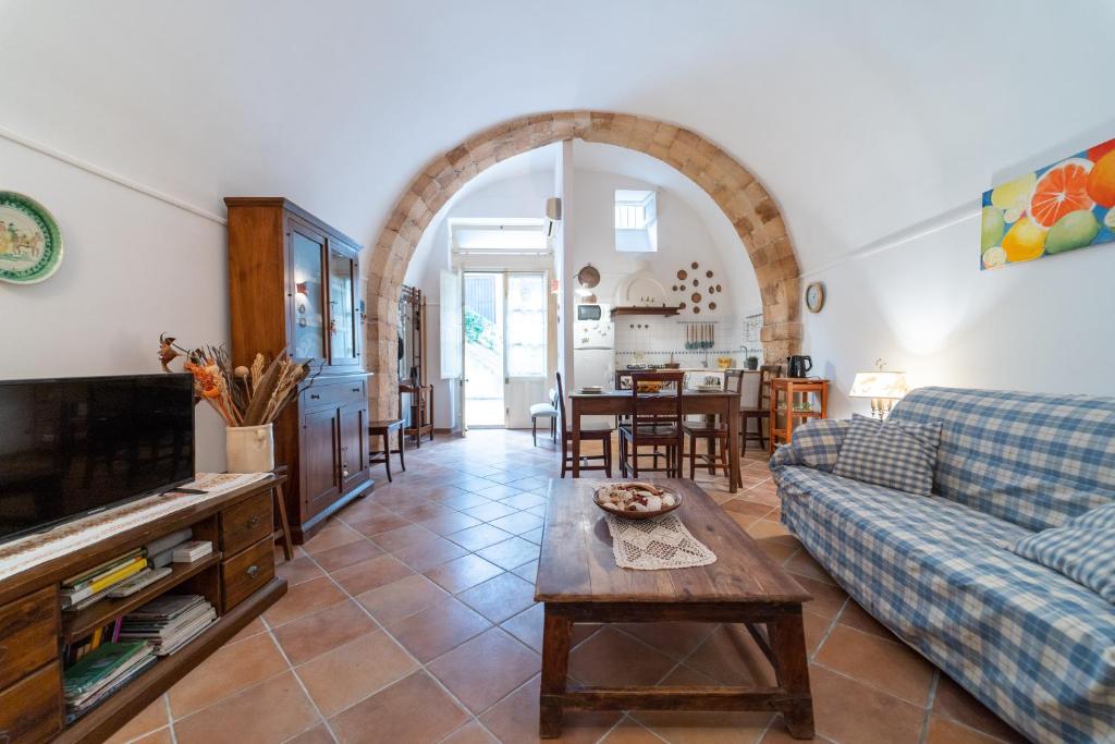 Gli Archi di Ortigia - Cala Rossa Cozy Apartment, Siracusa (updated ...