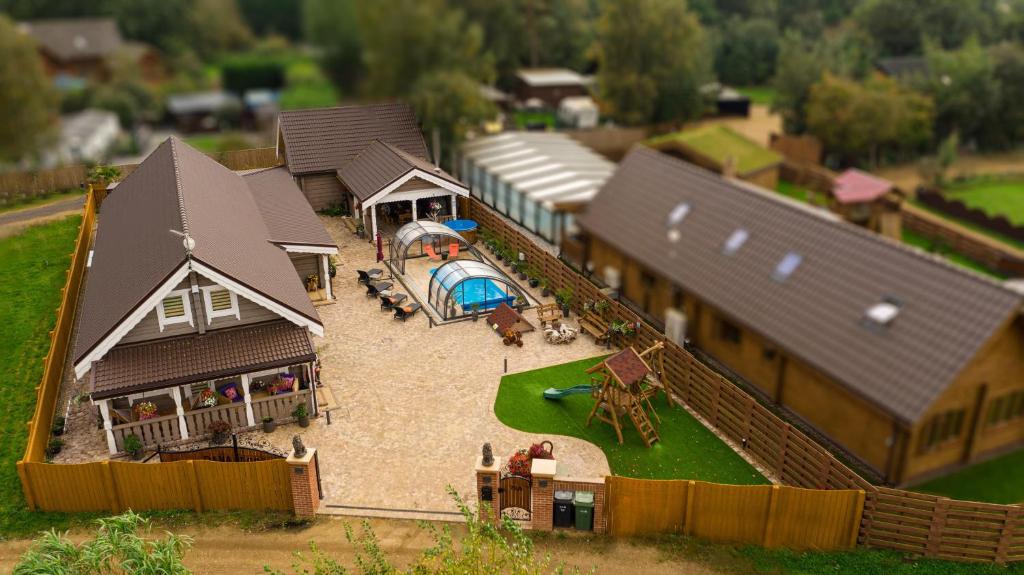 Amazing 14 Berth Villa With Private Pool At Pentney Lakes In Norfolk ...