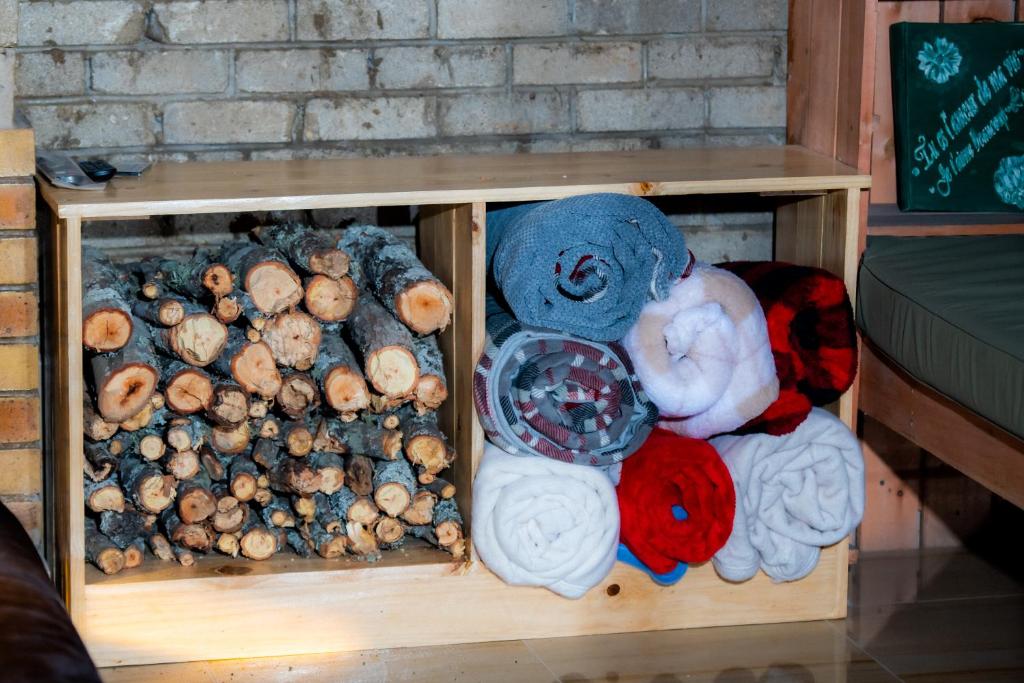 Rustic Luxury Farm Cabin located in Hwedza - 2031, Wedza (precios ...