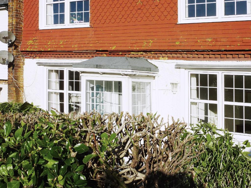 Hotels near Dover Castle - PicturesOfEngland.com