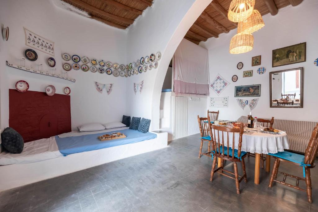 Ftieni Traditional House, Afantou (updated prices 2025)