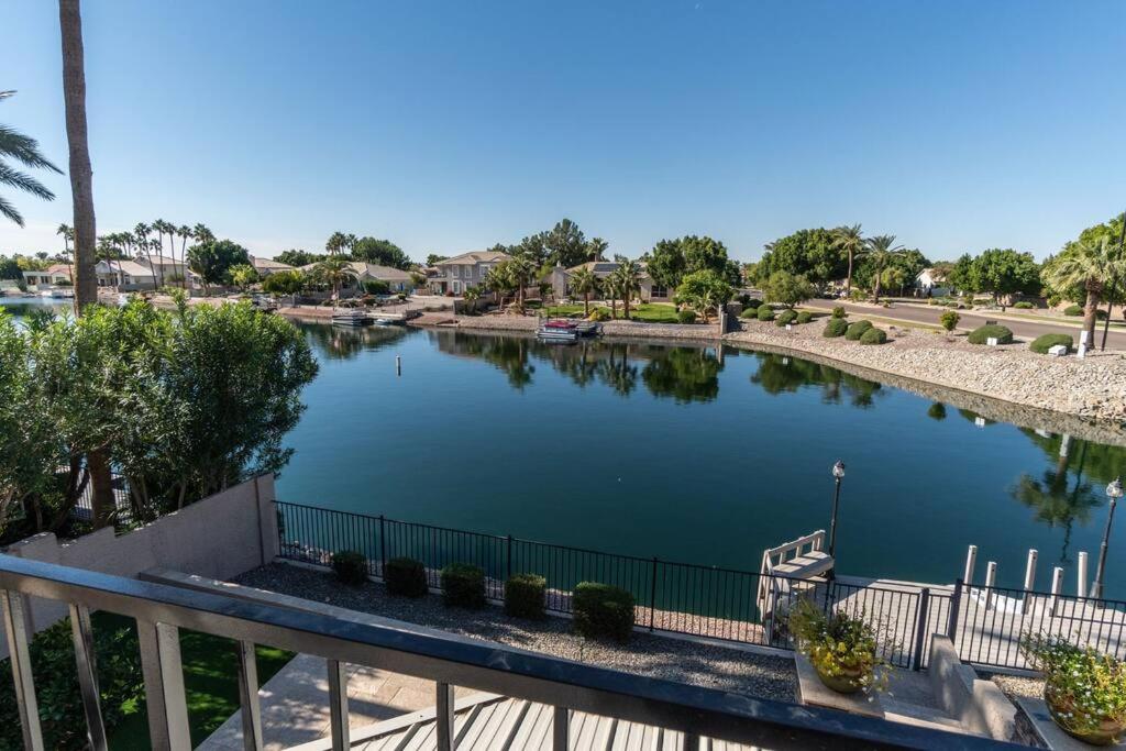 The Lake House, Glendale (updated prices 2025)