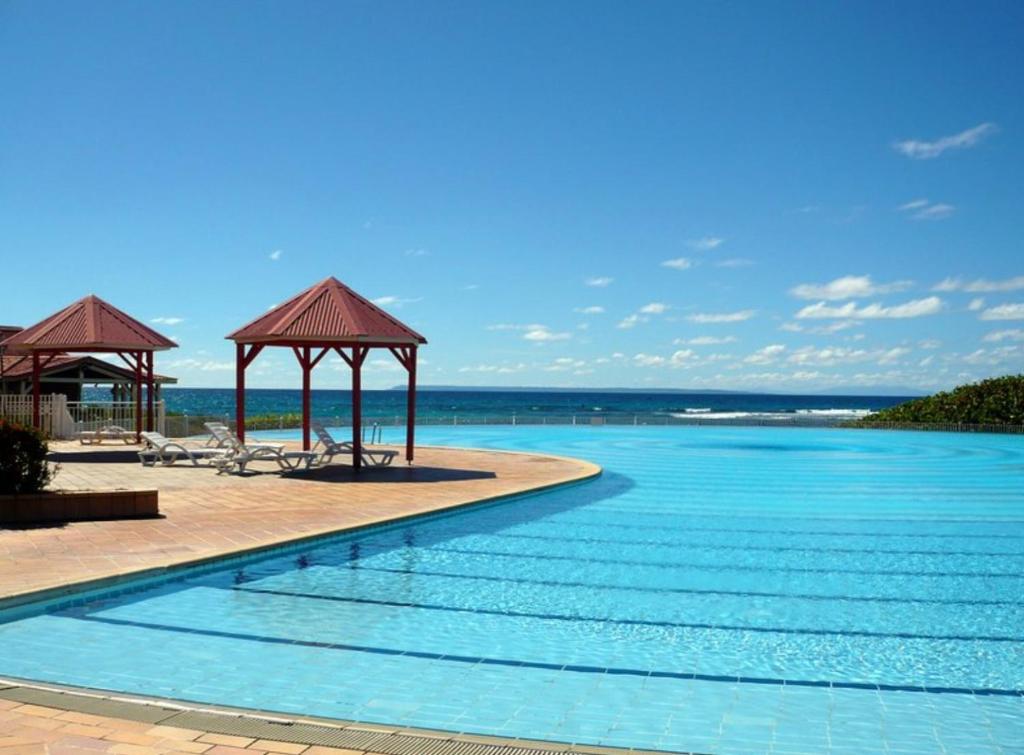 Anse des rochers - Ti Kaz MiLouMa, Saint-François – Updated 2024 Prices