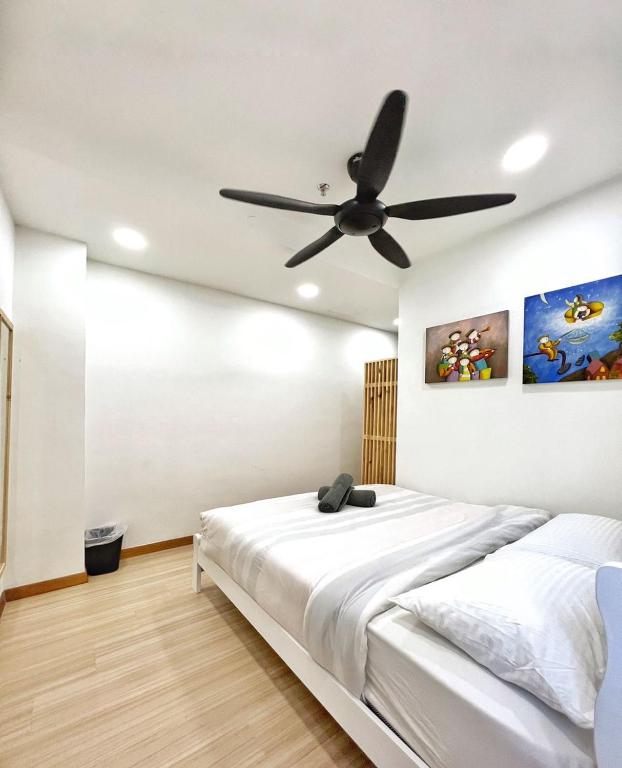 Melaka The Wave Residence Penthouse Seaview BeRoyale BeWiseley, Malakka ...