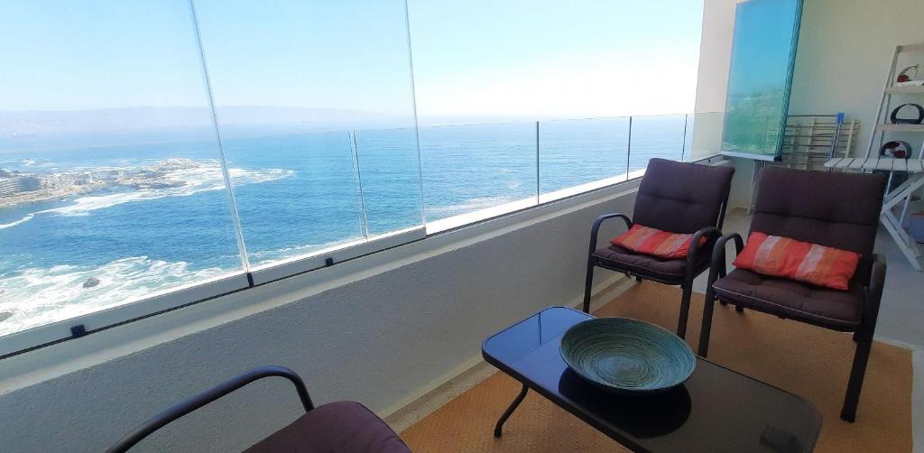 Hermoso Departamento Con Vista Despejada Al Mar - Viña del Mar