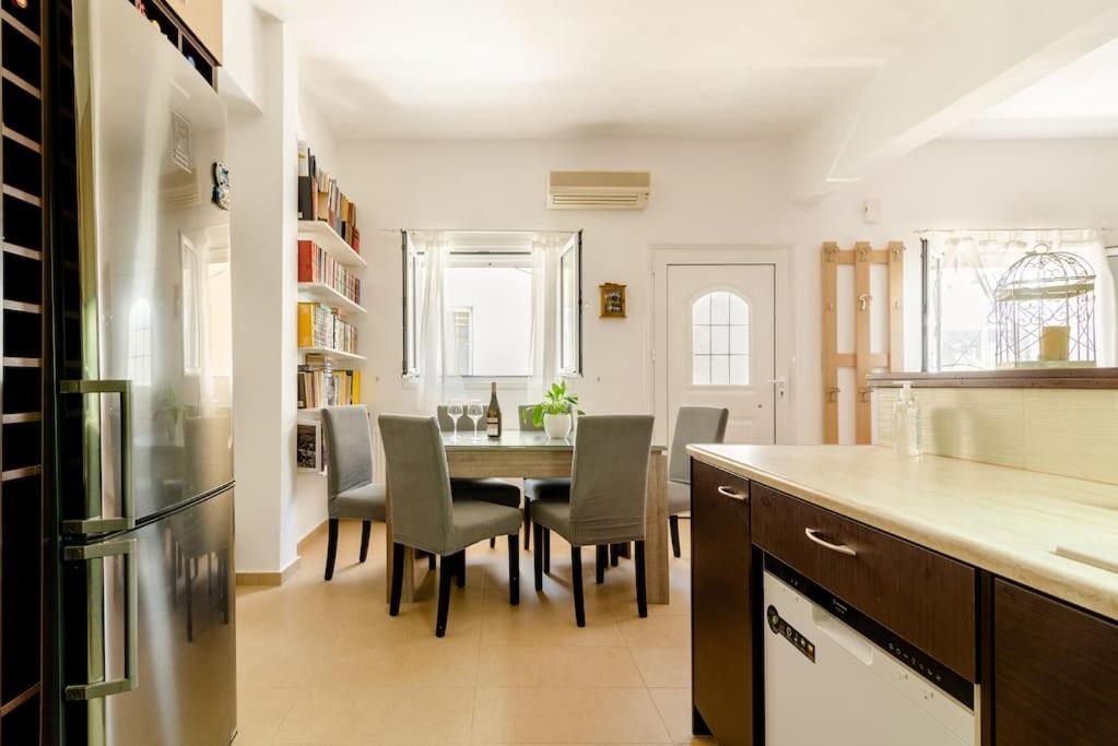 Sea Aura Crete, family seaside house in Agia Pelagia, Agia Pelagia ...