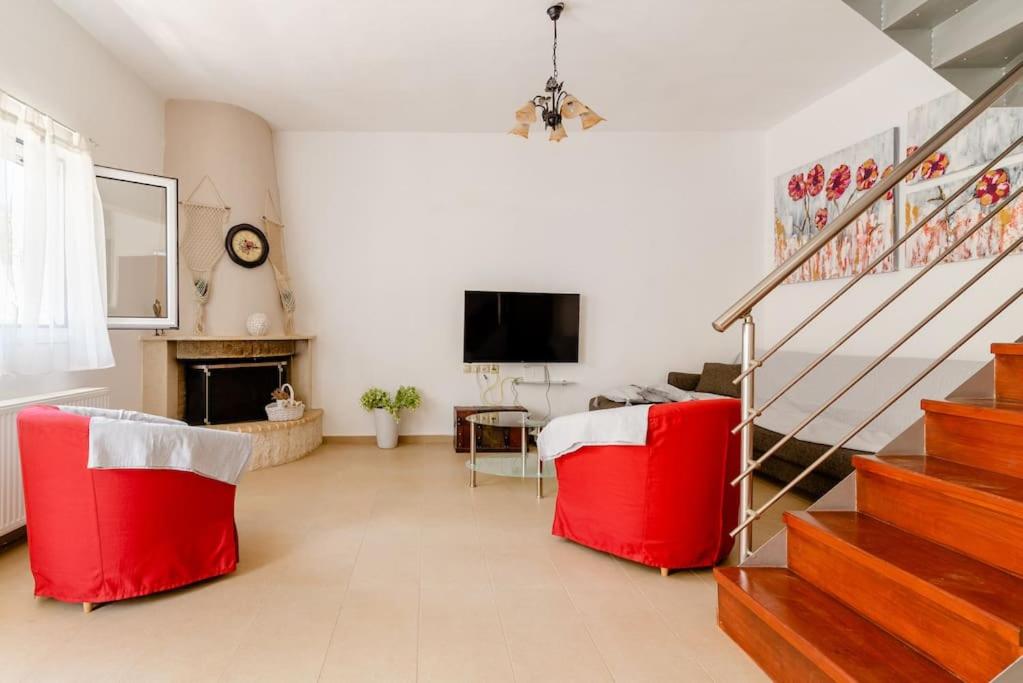 Sea Aura Crete, family seaside house in Agia Pelagia, Agia Pelagia ...