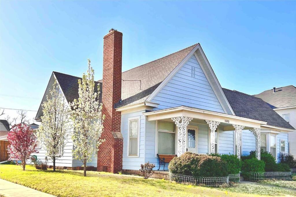 Vintage 66: Hoff House Of El Reno - Lake El Reno, OK