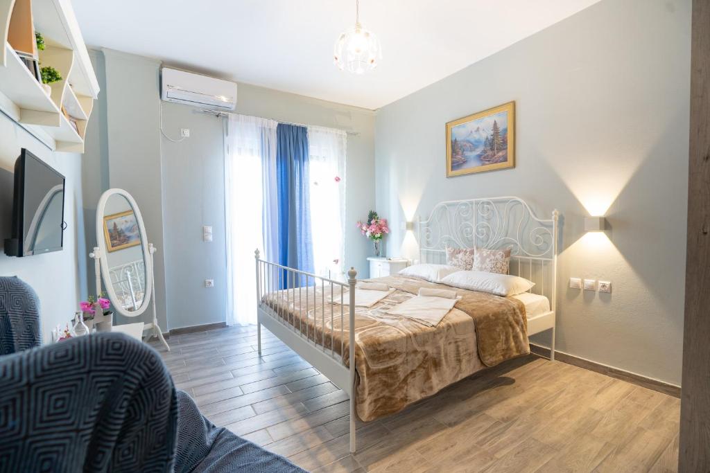Athens center 2 persons flat by MPS, Athens (updated prices 2026)