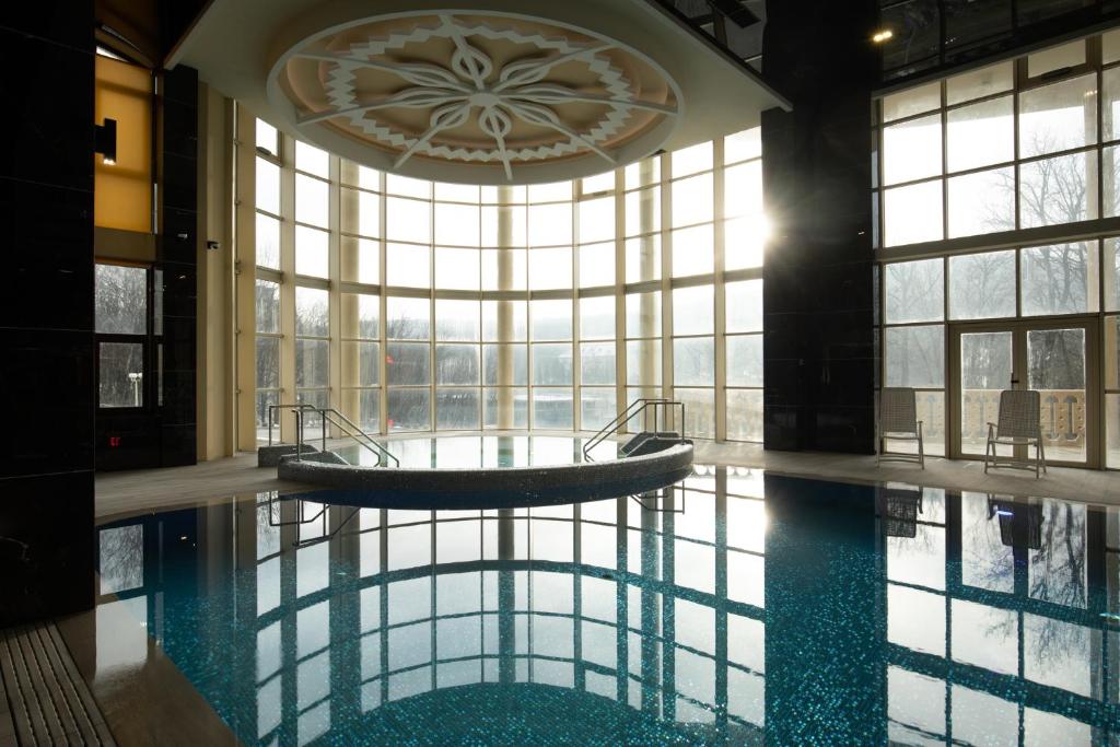 ARDEN PALACE Medical Resort & SPA, Сатанів (оновлені ціни 2025 року)