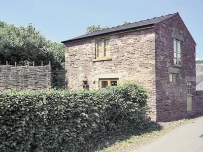 Accommodation near Littledean Hall - PicturesOfEngland.com