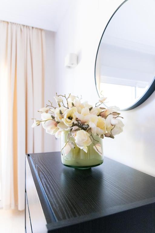 Luxury 2 bedroom apartment, close to the sea and the golf course, Aloha ...