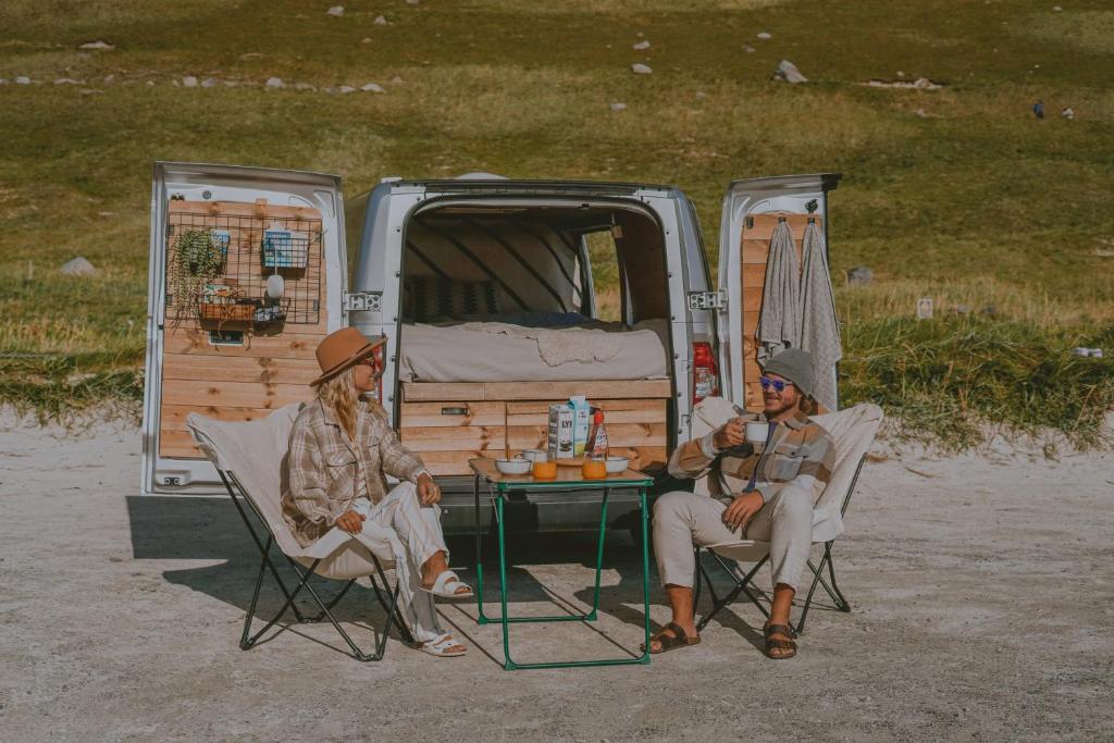 Lofoten E-Campervan Pick-up Moskenes Ferry Pier, Ramberg (ενημερωμένες ...